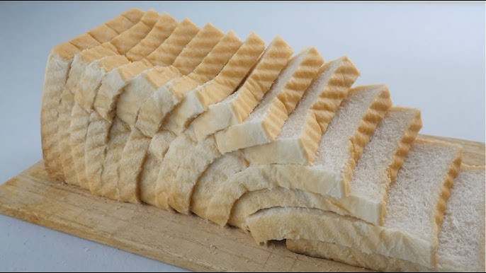 How Many Slices Of Bread Are In A Loaf? The Best Type